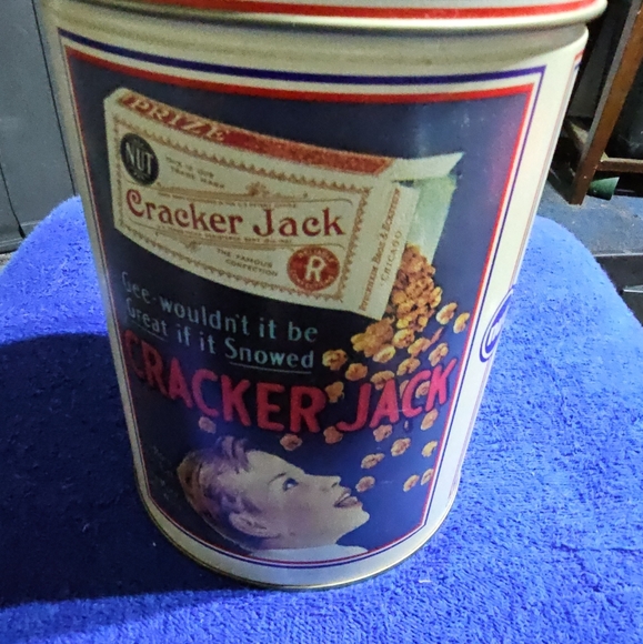 cracker jacks | Art | Vintage Cracker Jack Tin | Poshmark